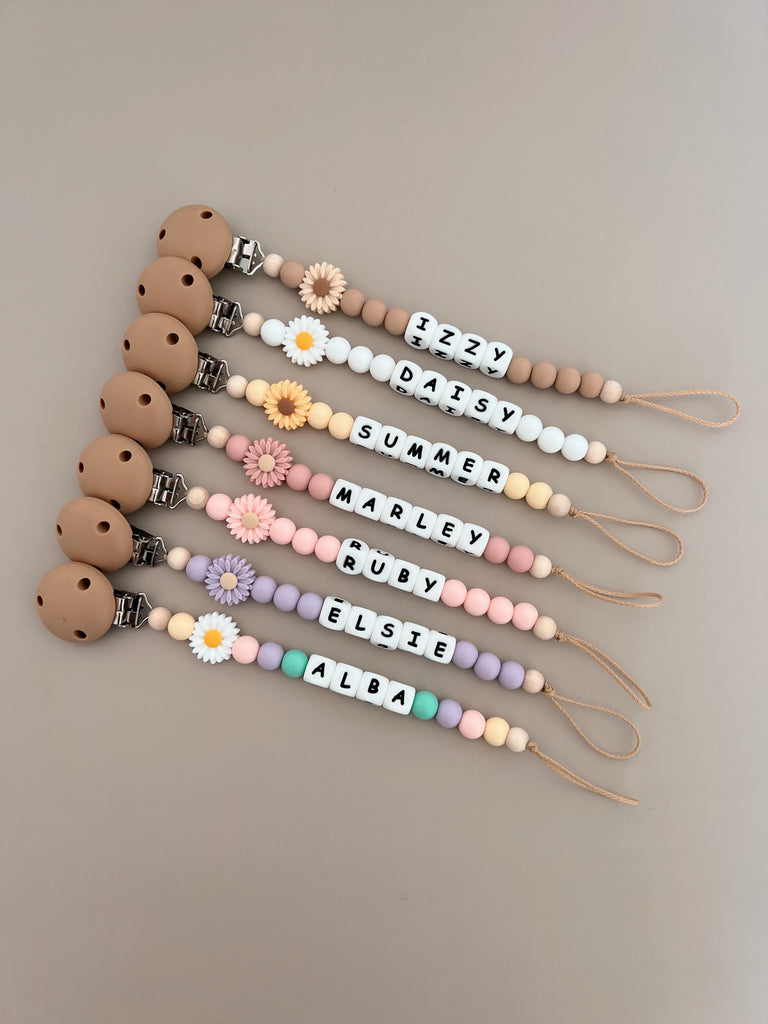 Personalised Dainty Daisy Dummy Chain – Miss P & Co